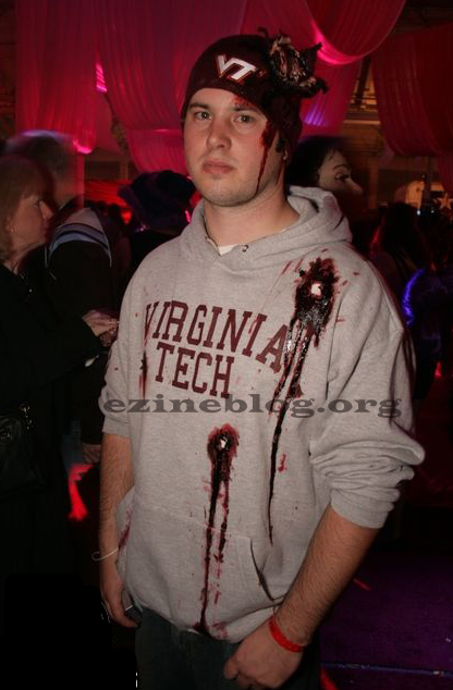 The 10 Most Inappropriate Halloween Costumes of All Time - Unofficial ...