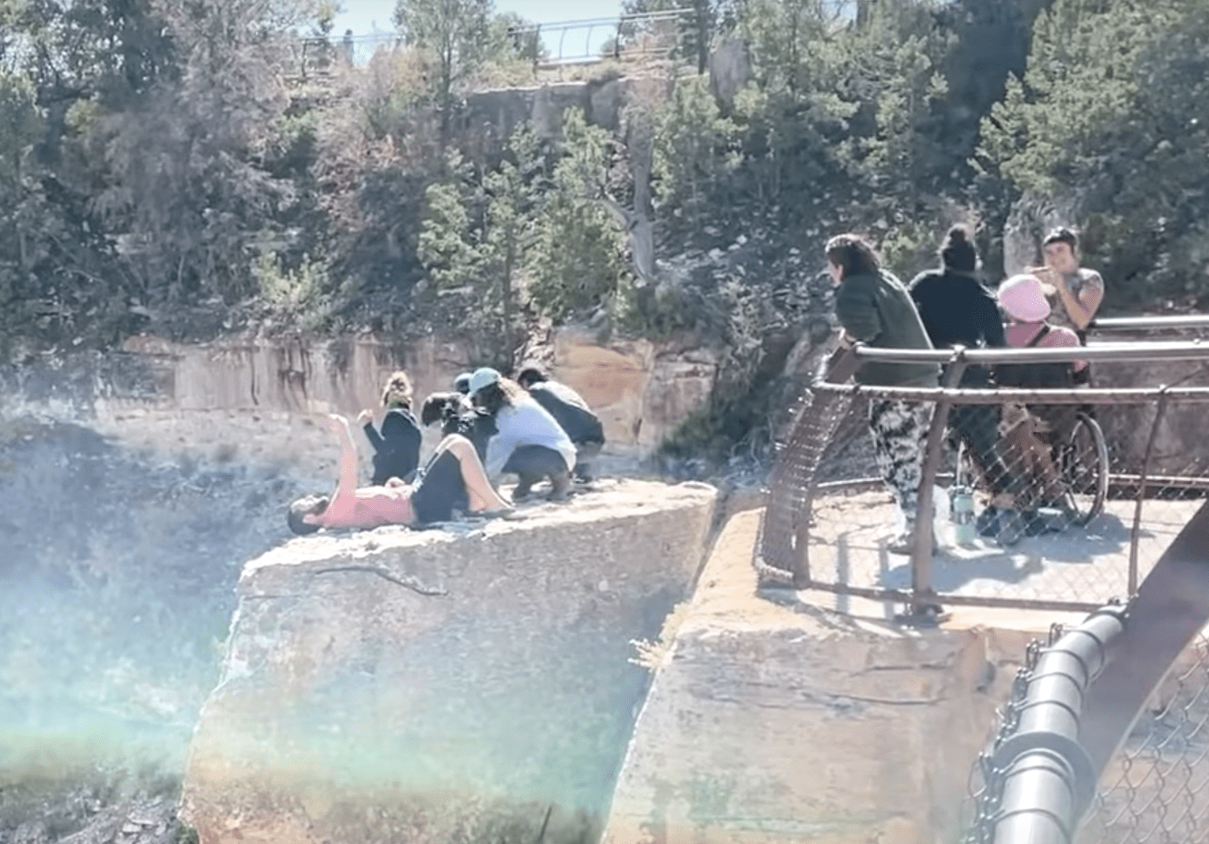WATCH: Ignorant Tourists Jump Guardrails At Grand Canyon - Unofficial ...