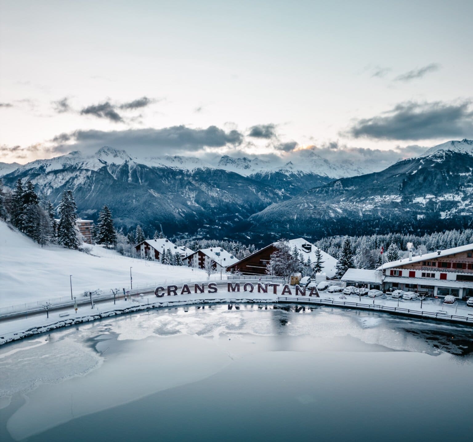 Vail Resorts In Talks To Acquire Huge Swiss Ski Resort - Unofficial ...