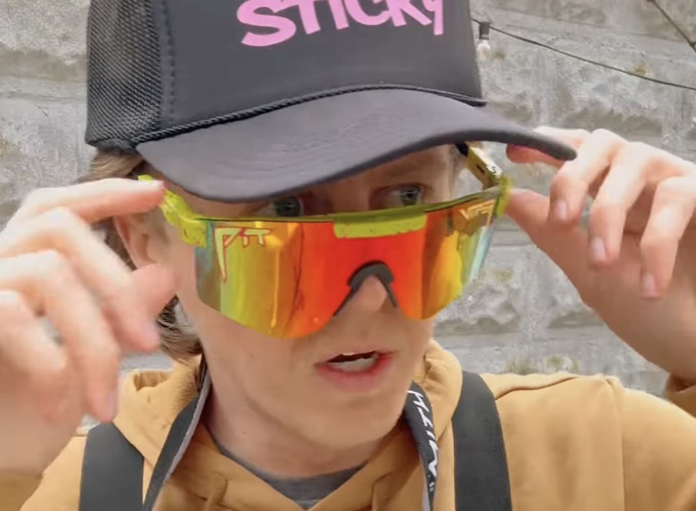This Dude's Spring Skiing Stoke Level Is 11 - Unofficial Networks