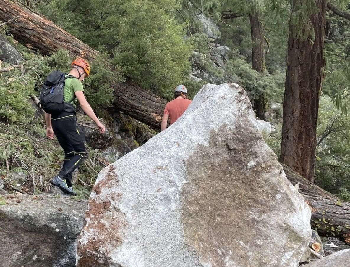 YOSEMITE: Massive Rockfall Closes Iconic Trail Indefinitely ...