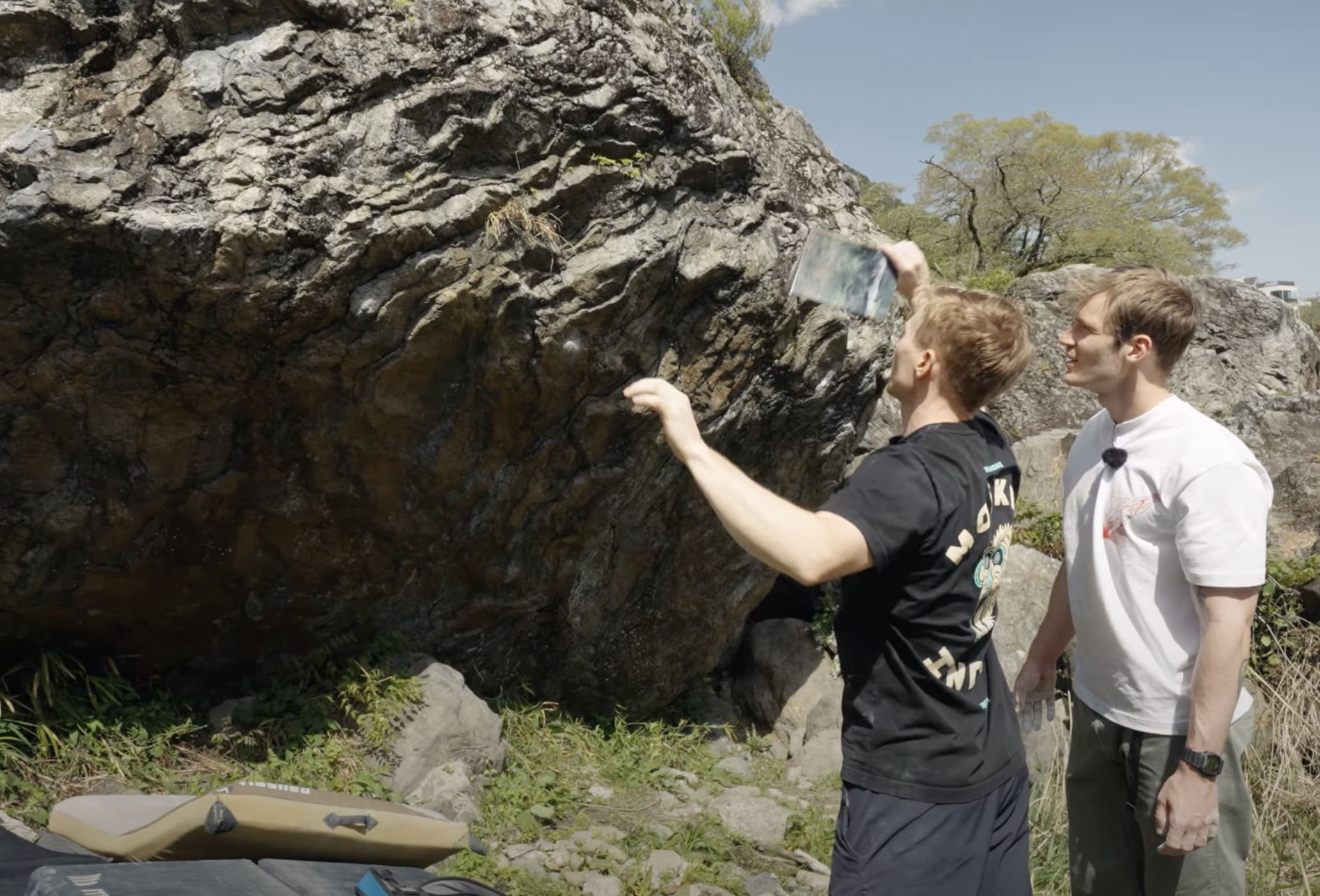 YouTube Icon Goes Outdoor Bouldering For The First Time - Unofficial ...