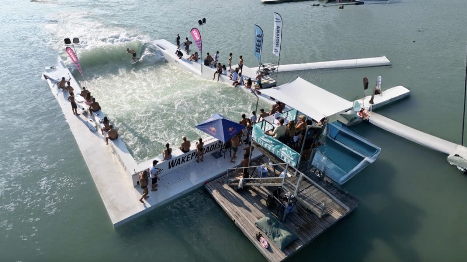 This New Tech Turns Any Lake Into A Wave Pool - Unofficial Networks