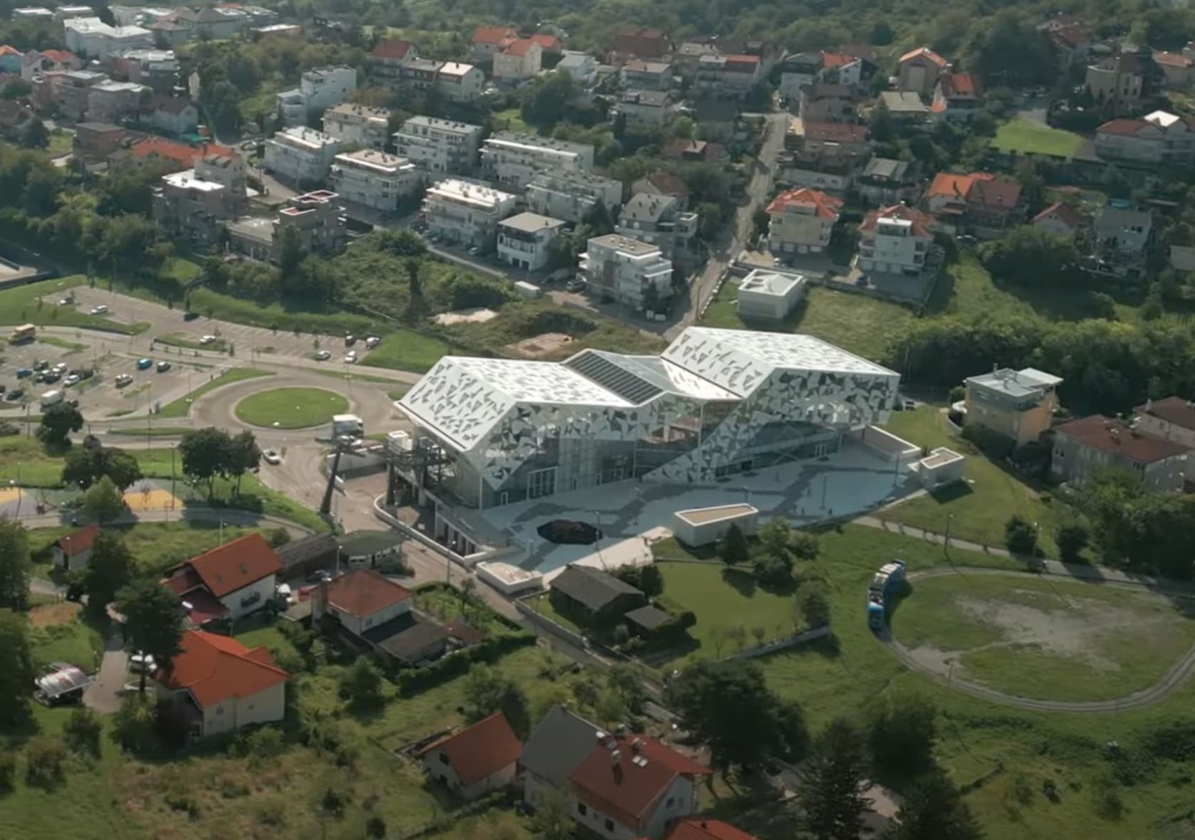 This Croatian Cable Car Terminal Is Functional Art - Unofficial Networks