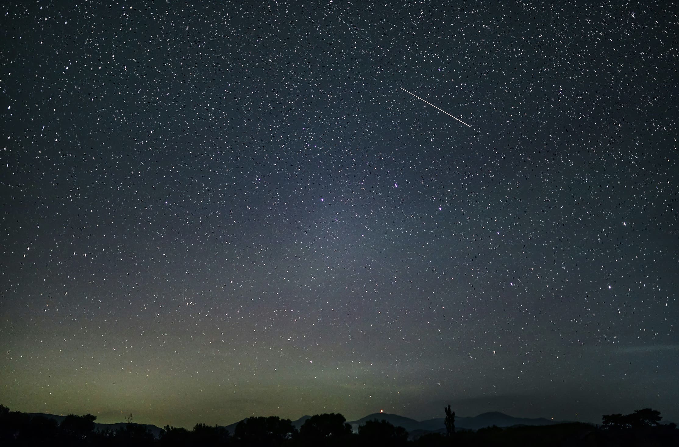 The Best Meteor Shower Of The Year Is Going On Right Now - Unofficial ...