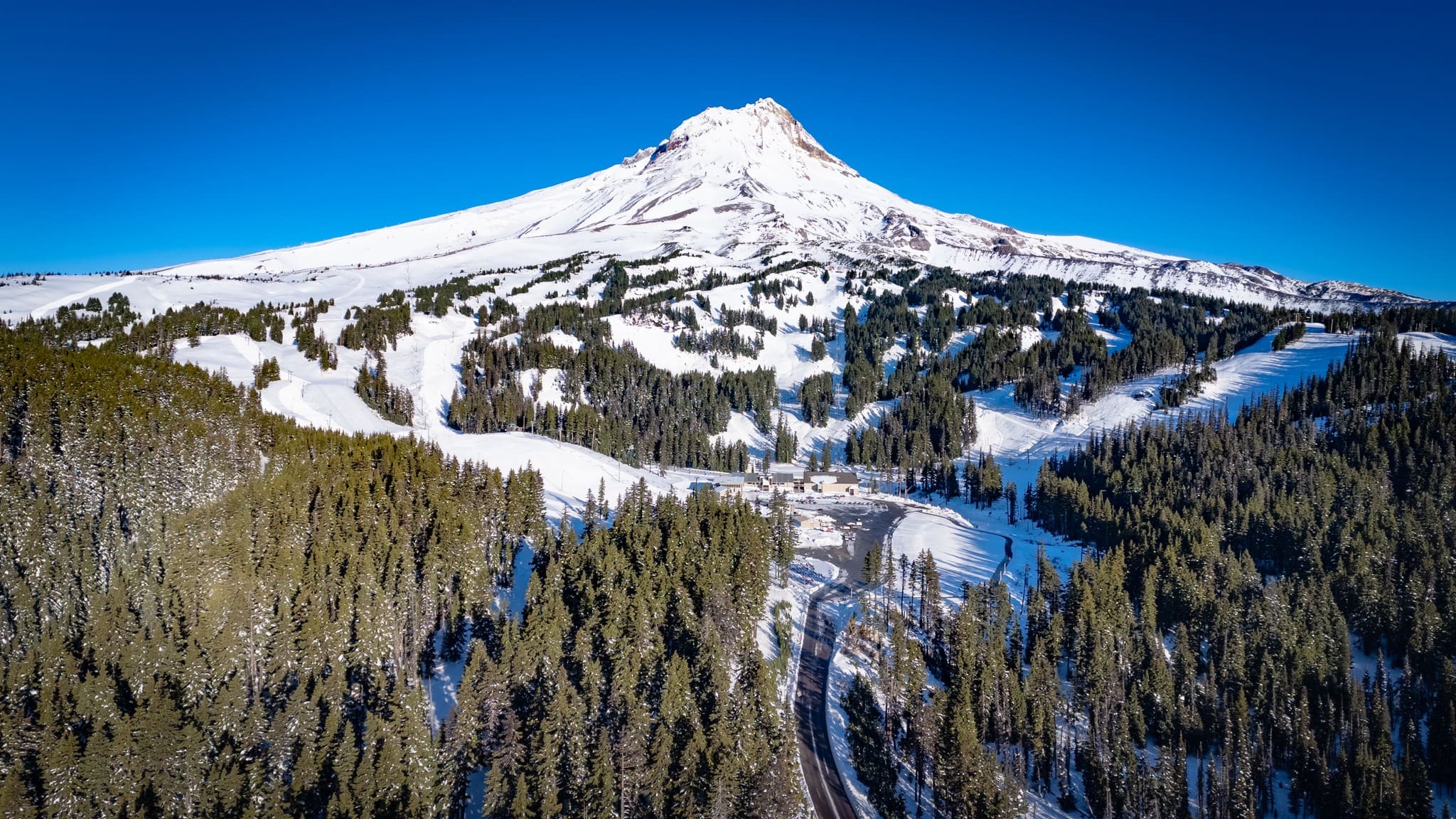 Mt. Hood Meadows Announces Earliest Opening Day in 15 Years ...