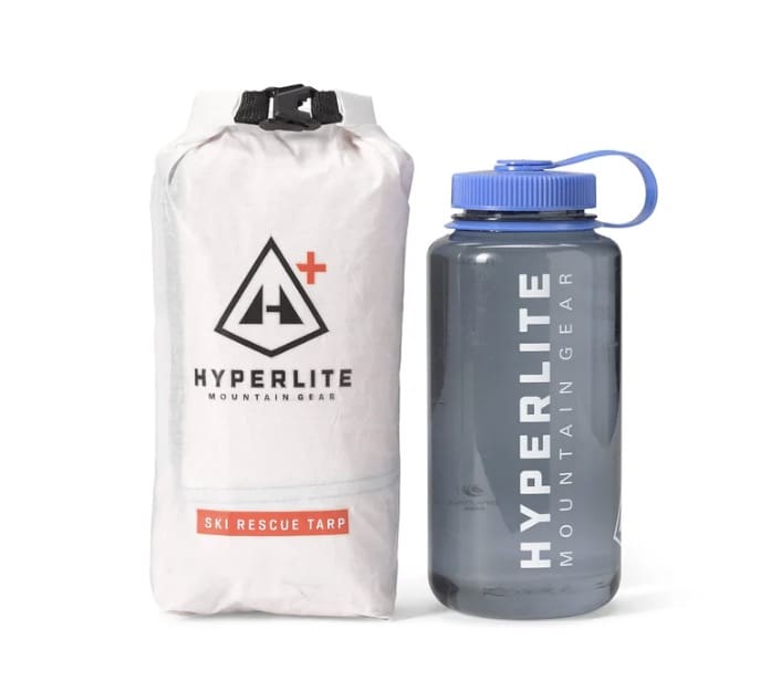 This Ski Rescue Tarp Turns Into An Emergency Backcountry Gurney ...