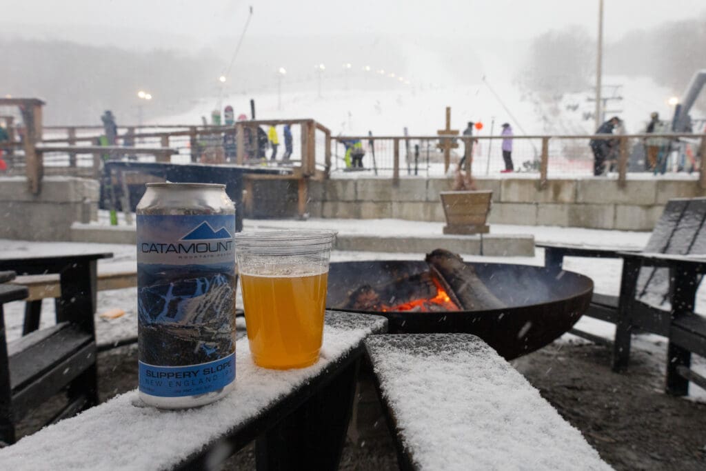 The Ultimate Guide to Après-Ski Beers: Top Ski Themed Brews for This ...