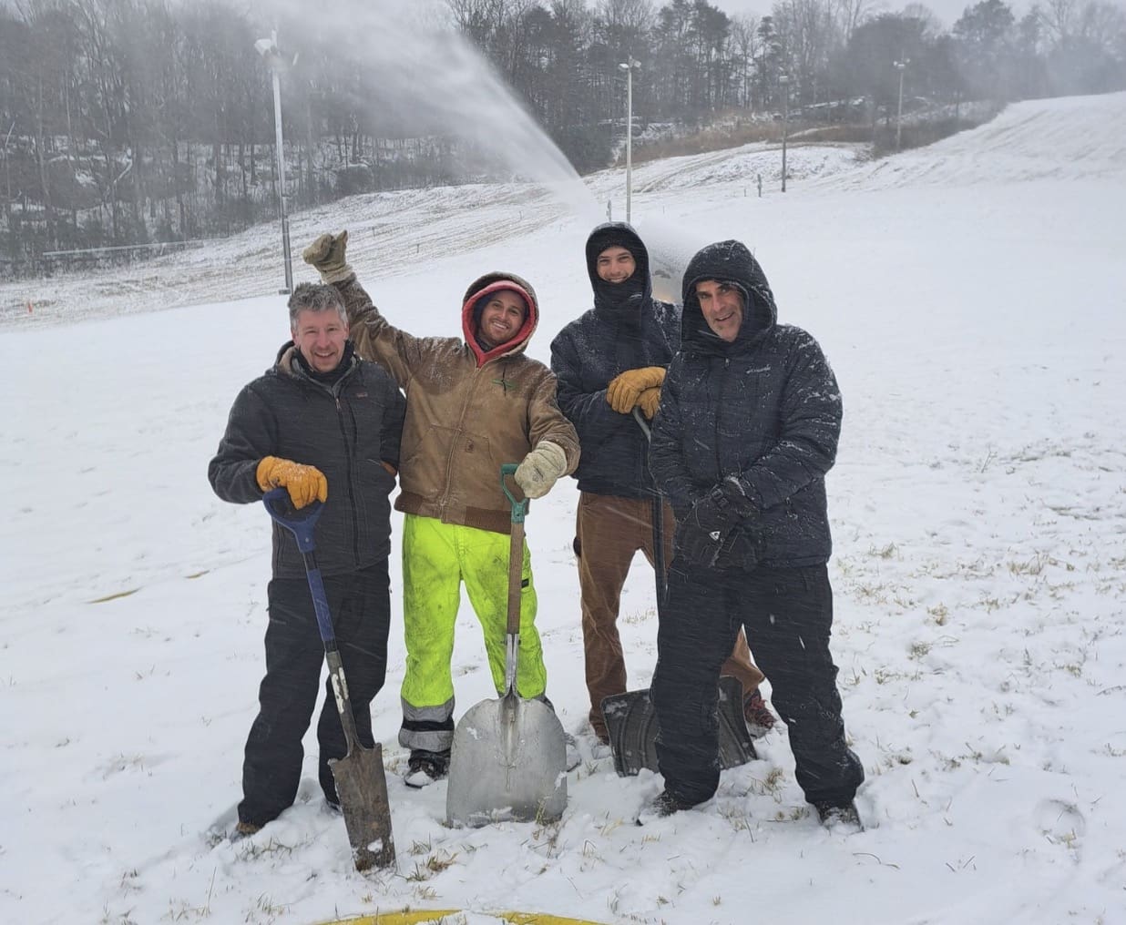 Alabama's Cloudmont Ski Resort Opens For First Time In 5-Years ...