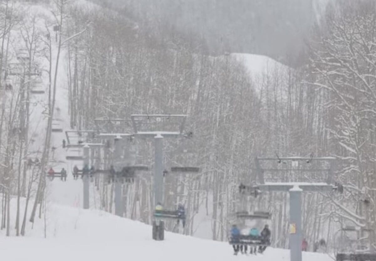 Crested Butte's Chairlift Speed Dating Could Be The Perfect Way For You ...