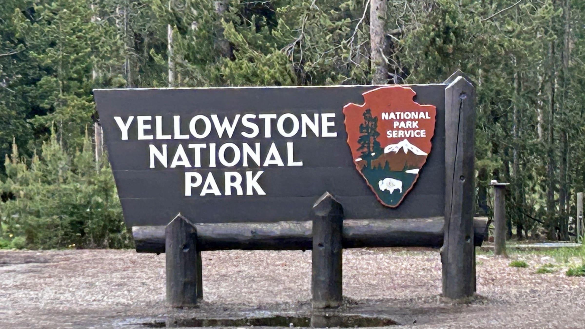 3 Dead In Airplane Crash Near Yellowstone National Park - Unofficial ...