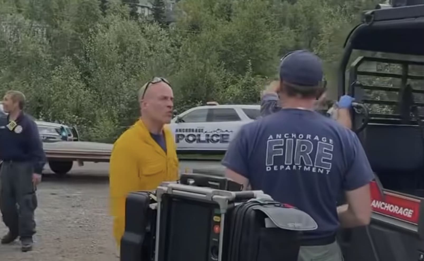 Alaskan Hiker Survives Grizzly Bear Mauling - Unofficial Networks