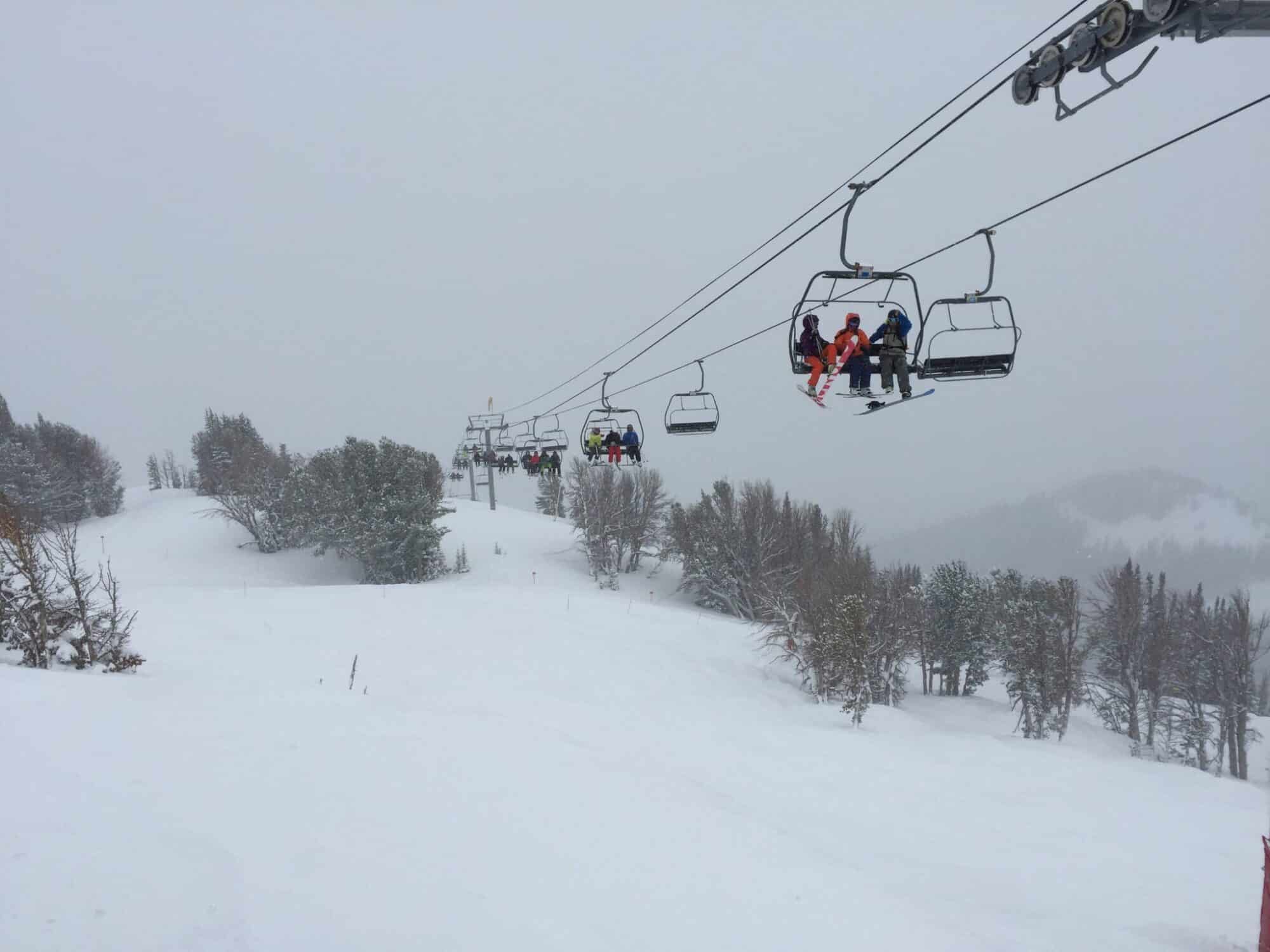 North America’s Ski Lifts Overview: 3,880+ Ski Lifts Across Over 800 ...