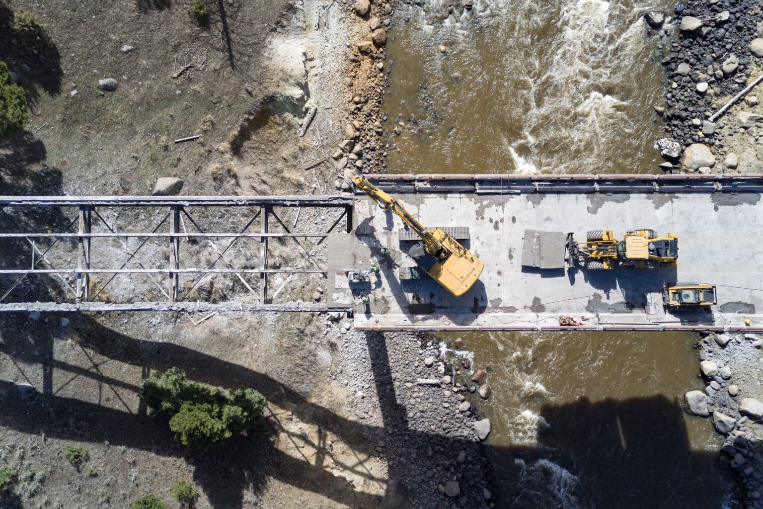 Old Yellowstone River Bridge Removed As $118 Million Project Enters ...