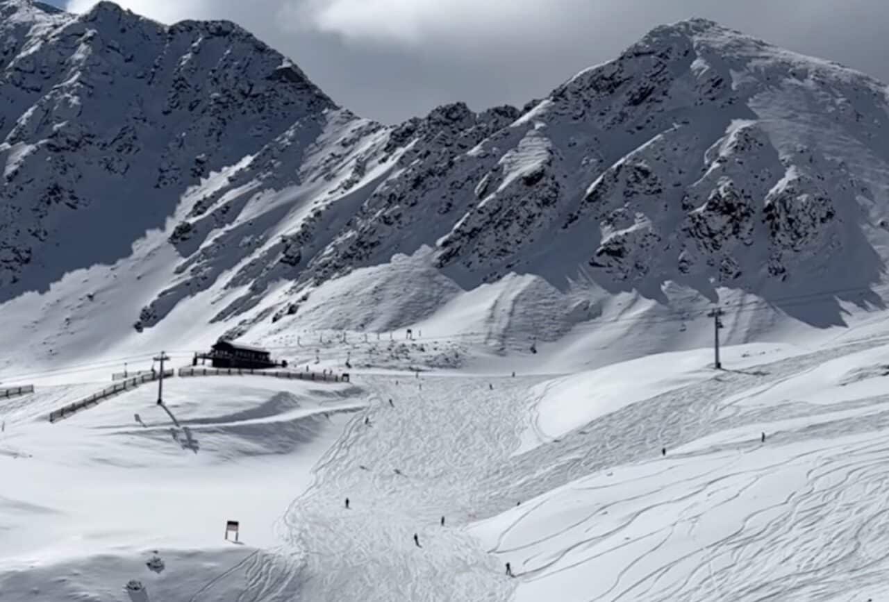A-Basin Extends Ski Season To May 10th After 14 Inch Storm - Unofficial ...