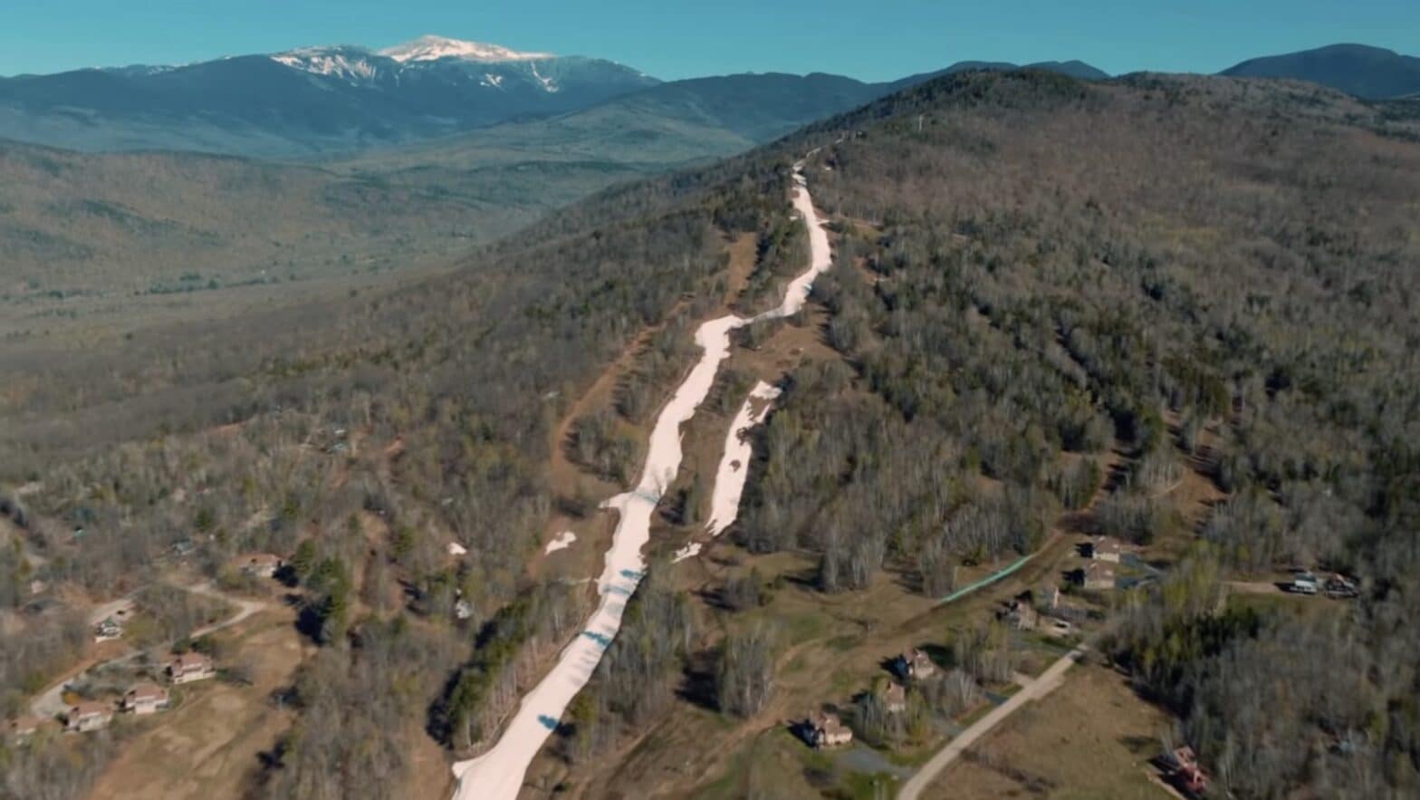 These 11 North American Ski Resorts are Spinning Lifts This Weekend ...