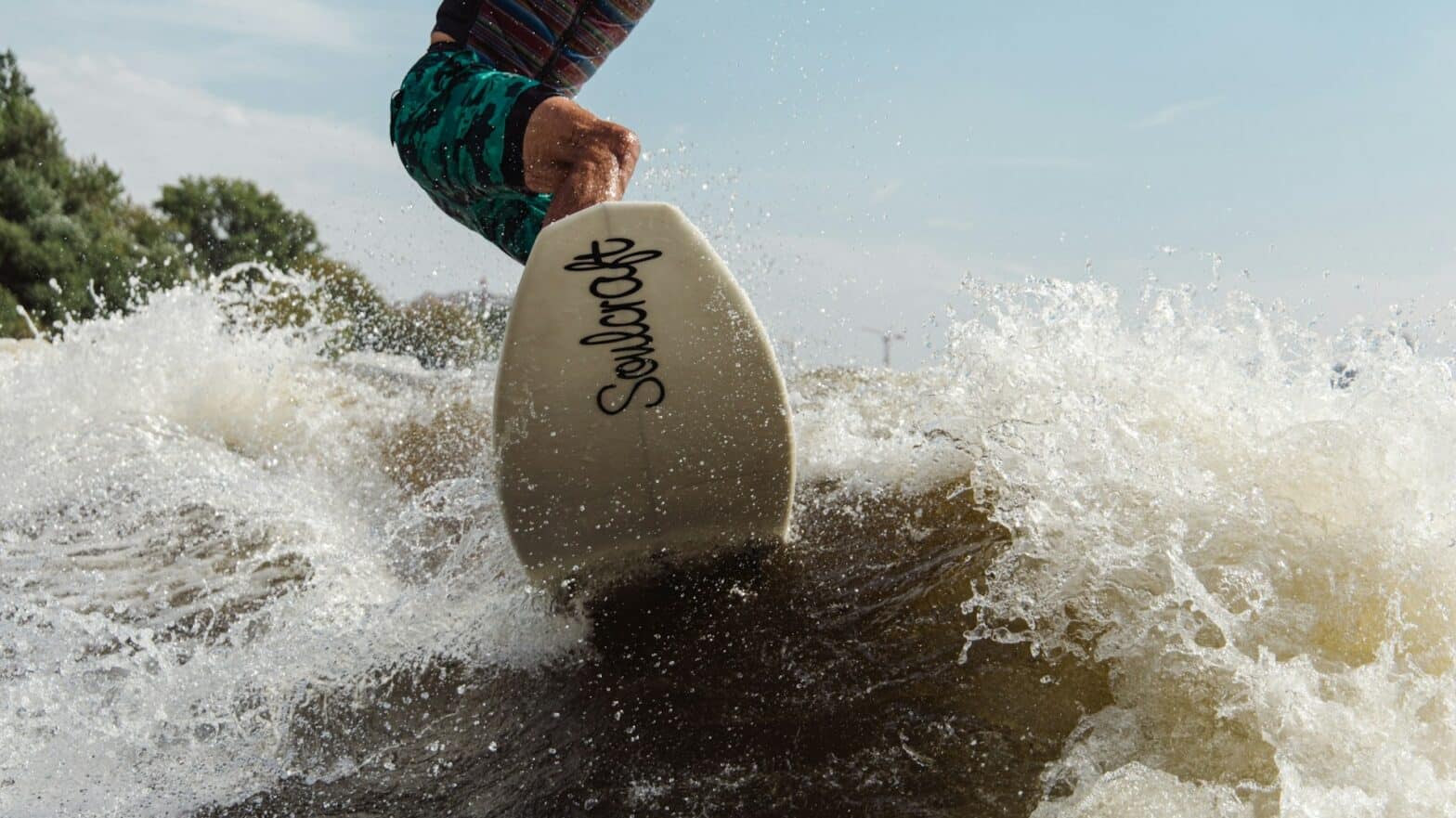 Boaters Sue To Reverse Wisconsin Village's Wake Surfing Ban ...