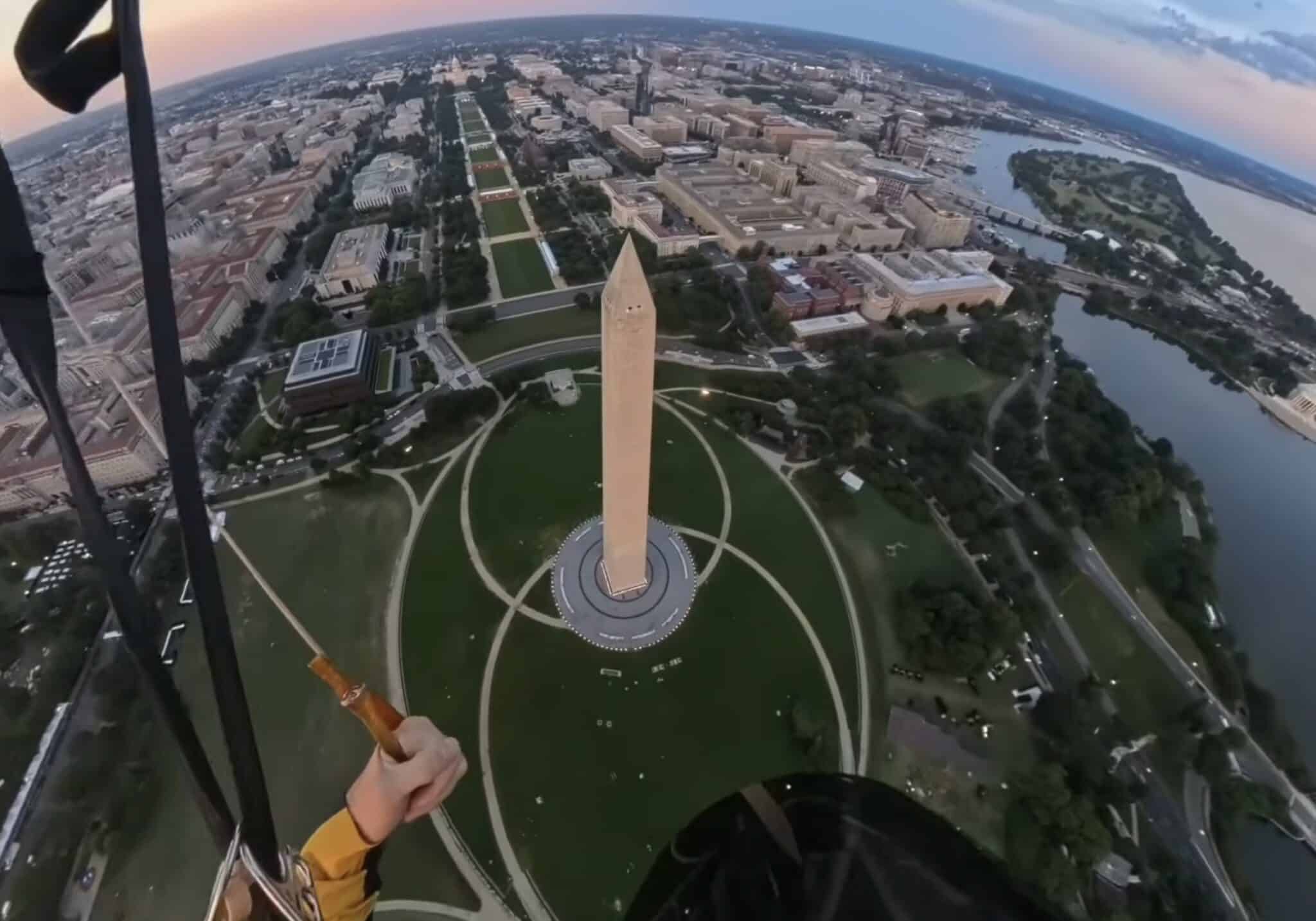 U.S. Army Parachute Team Swoops Past Washington Monument During ...