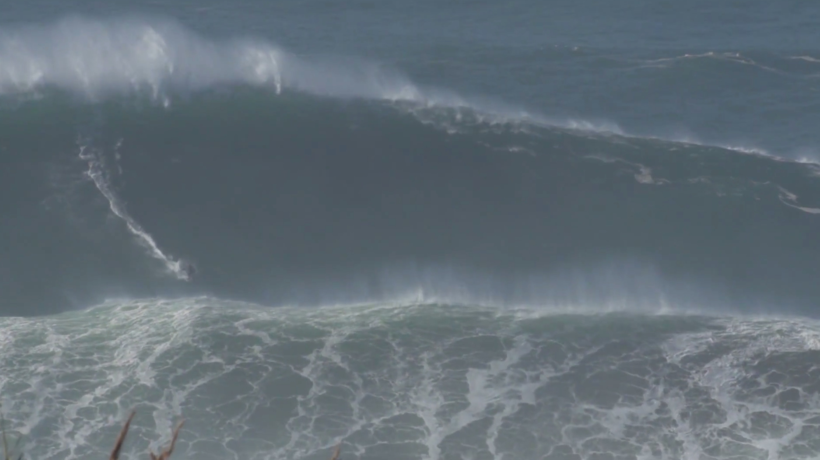 Watch: One Of The Biggest Waves You Will Ever Seen Ridden | Unofficial ...