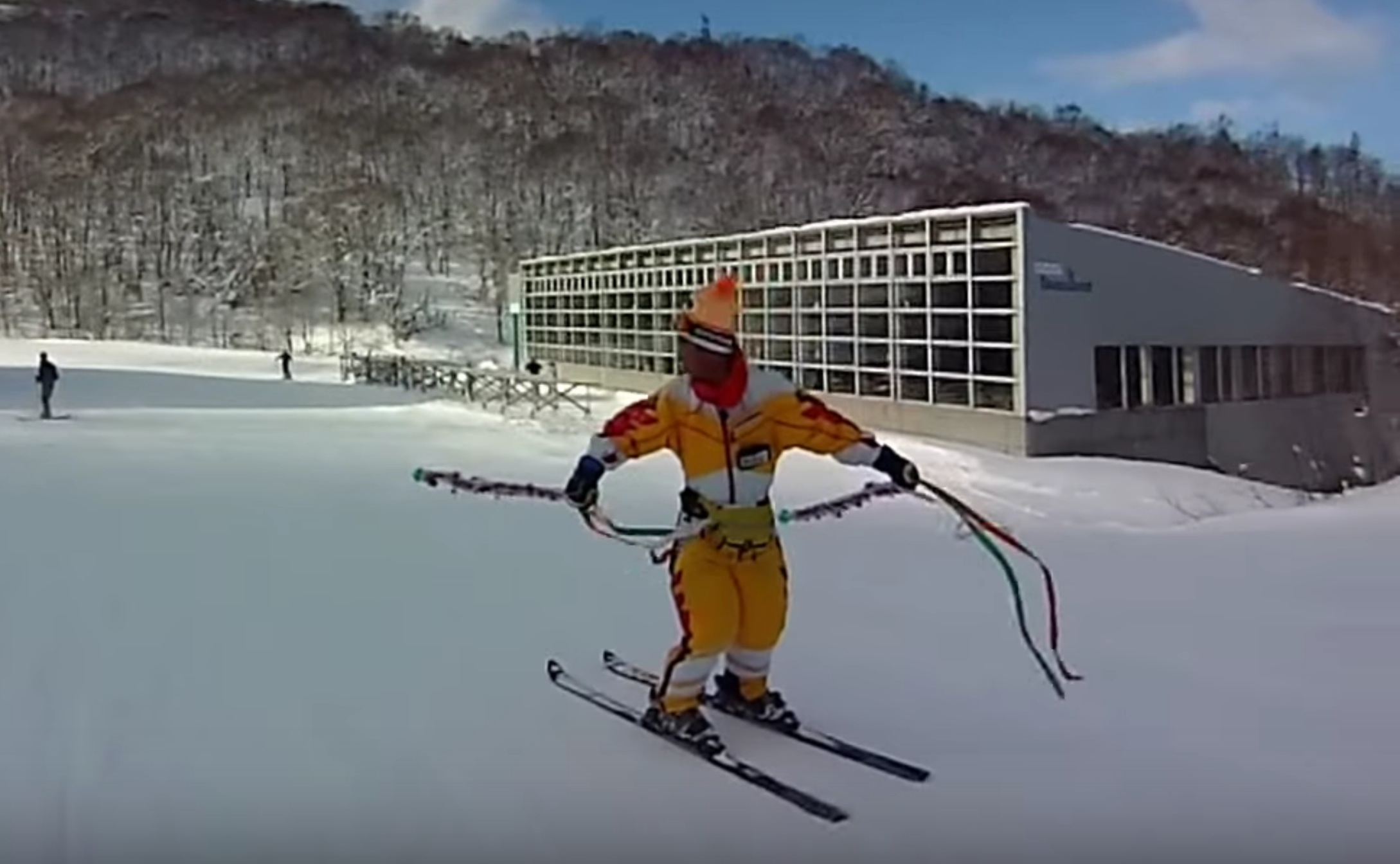 This Japanese Man Has Been Skiing 195cm Straight Skis Backwards For 25 ...