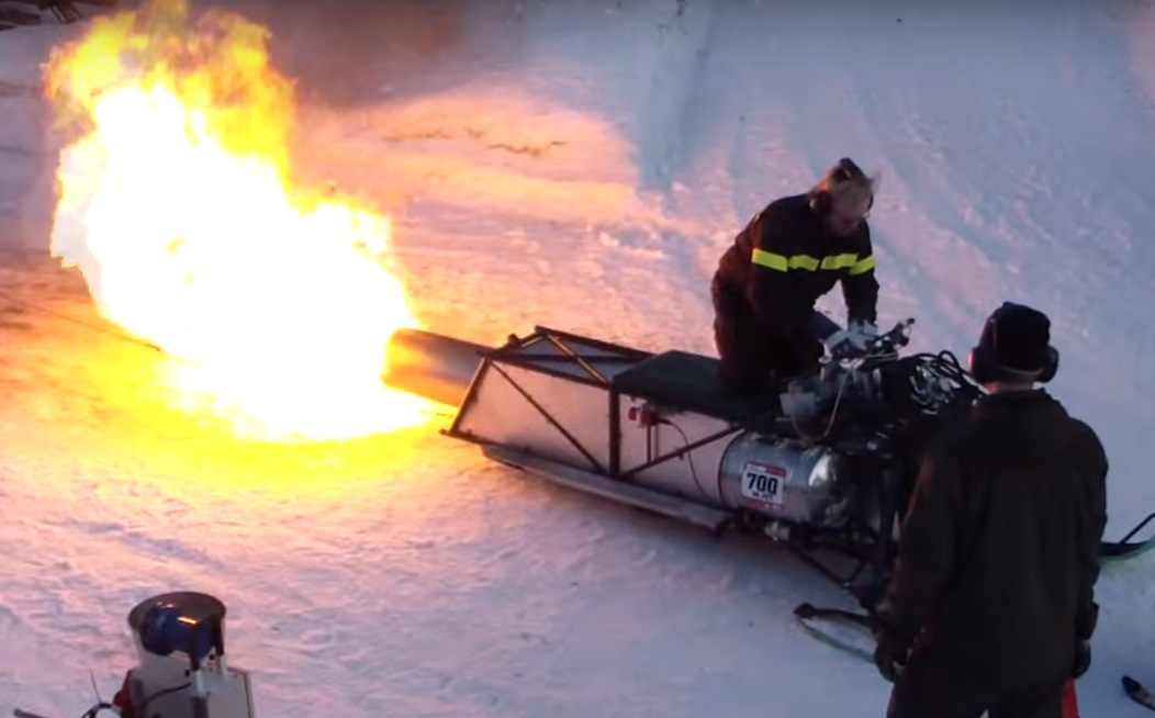 WATCH: Pulse-Jet Engine Powered Snowmobile | Unofficial Networks