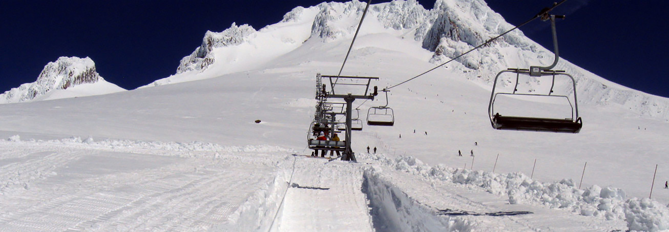 Timberline Opens Palmer Lift With 62 FEET Of Snow In Spots