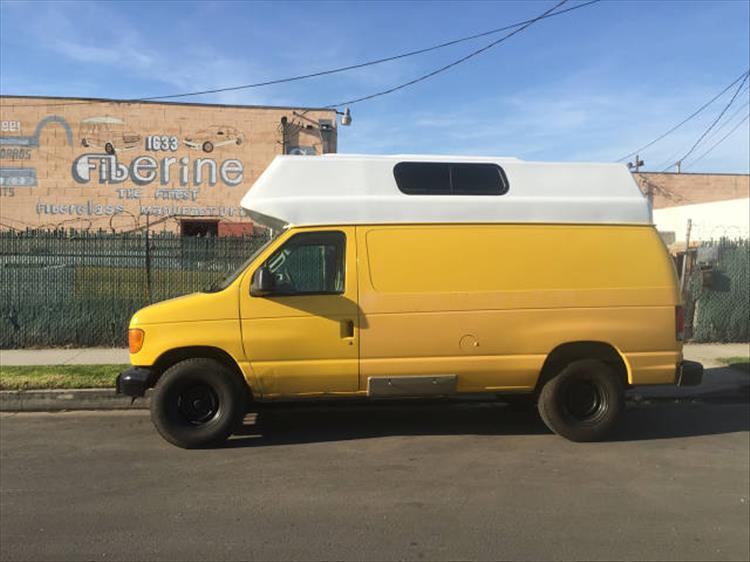 Guy Turns A Creeper Van Into The Ultimate Adventure Vehicle [Photos ...