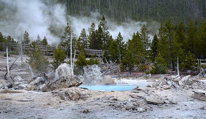 Man Who Fell Into Yellowstone Hot Spring Completely Dissolved Within A ...
