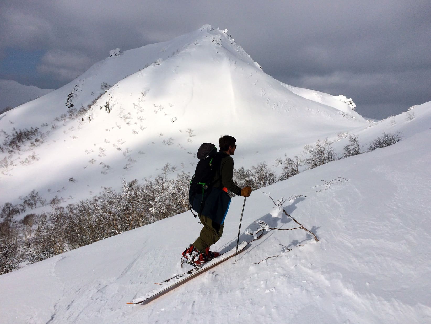 How To Find The Right Ski Binding For Backcountry Skiing How To Find The Right Ski Binding For Backcountry Skiing