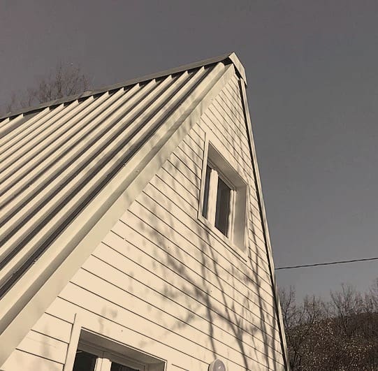 These Collapsible A-Frame Houses Assemble In Just 6 Hours