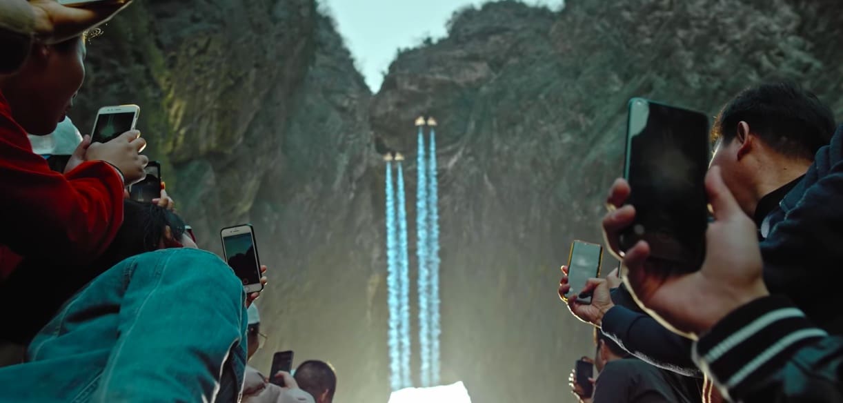 Jet-Man Threads The Needle @ Heaven’s Gate, CHINA