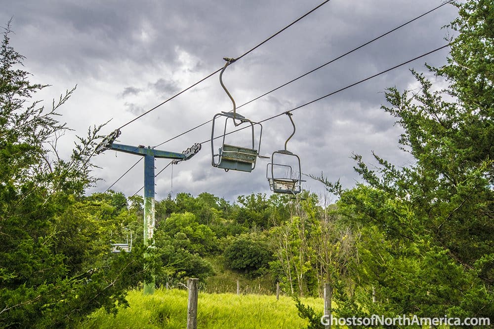 Nebraska’s Forgotten Ski Resort Looks Like Scene From A Horror Movie