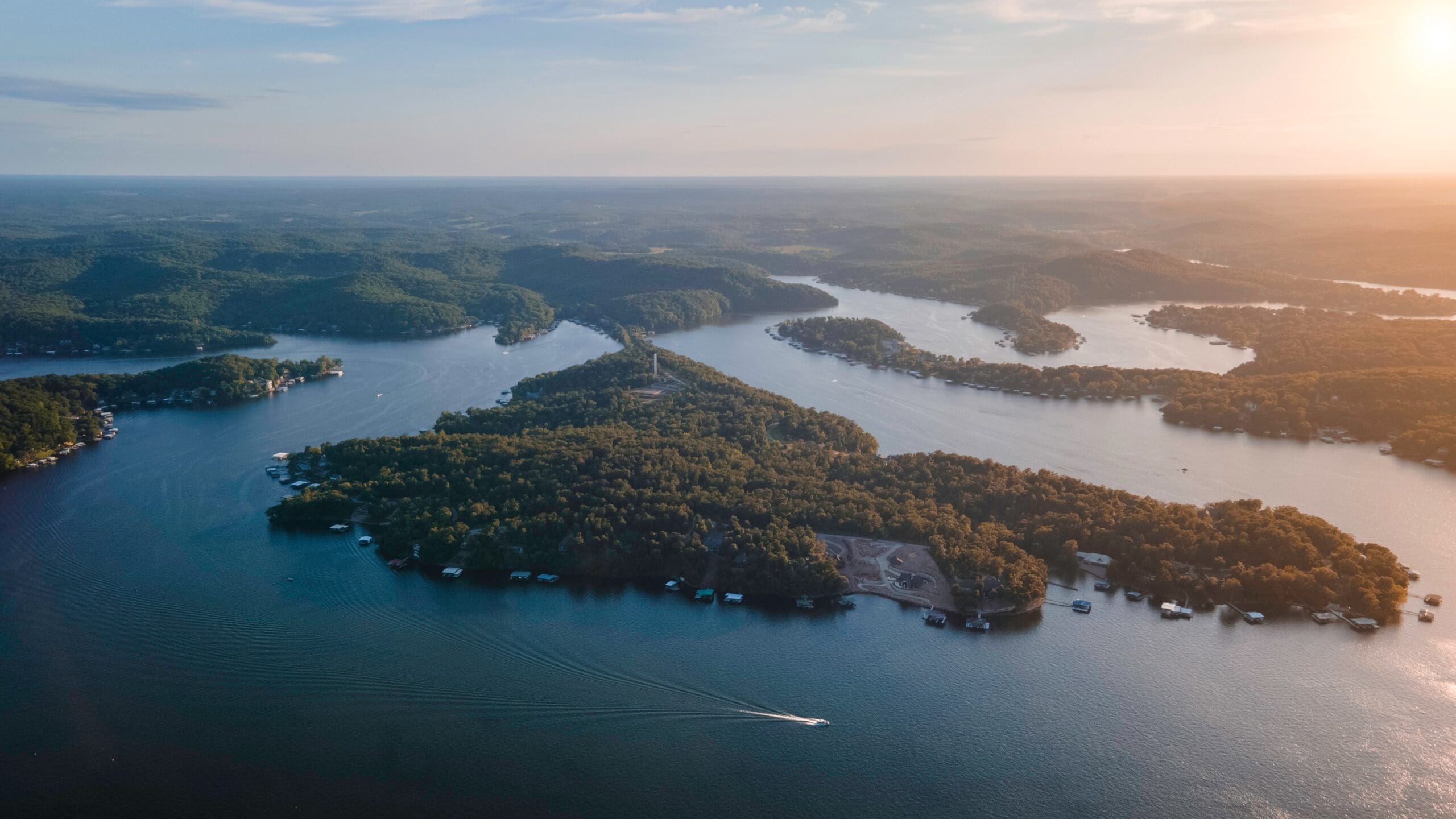 WATCH: Things to Do at the Lake of the Ozarks
