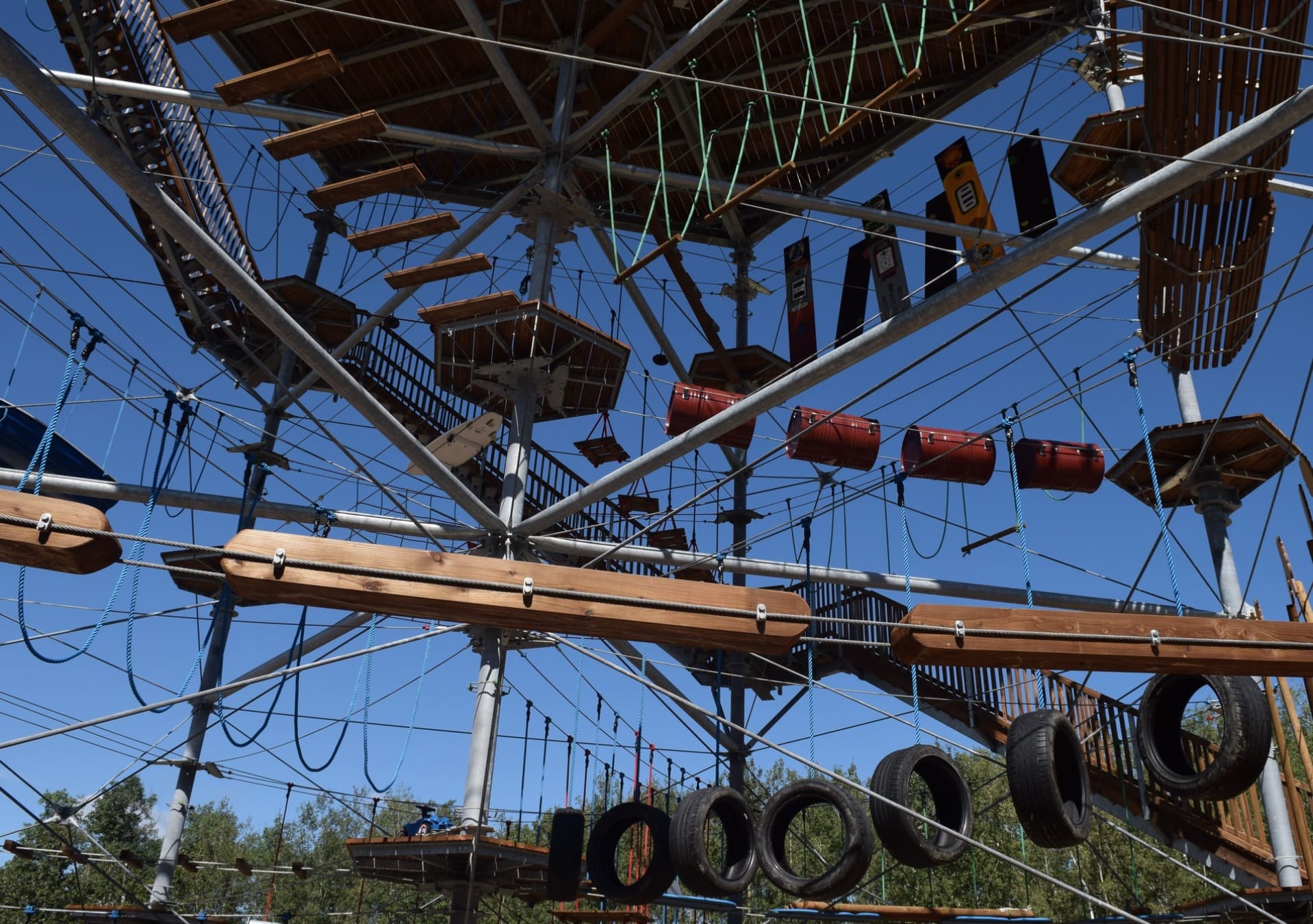Alberta Ski Resort Opens New Quad Chairlift