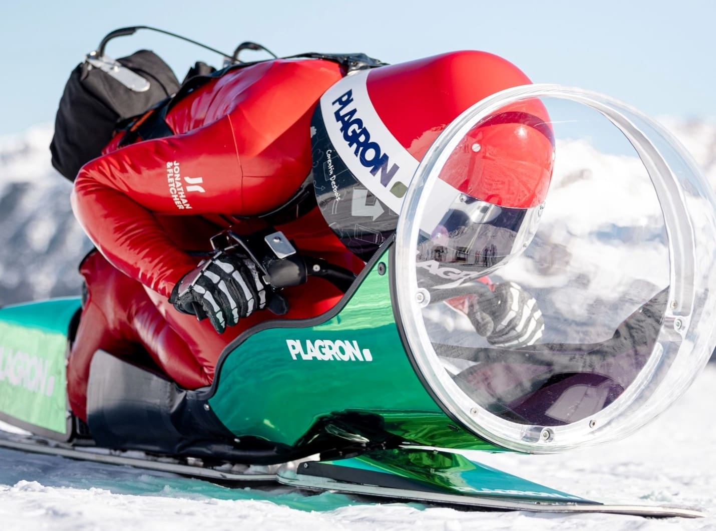 VIDEO: Snow-Scooter Attempts Speed Record With Parachute Strapped To ...